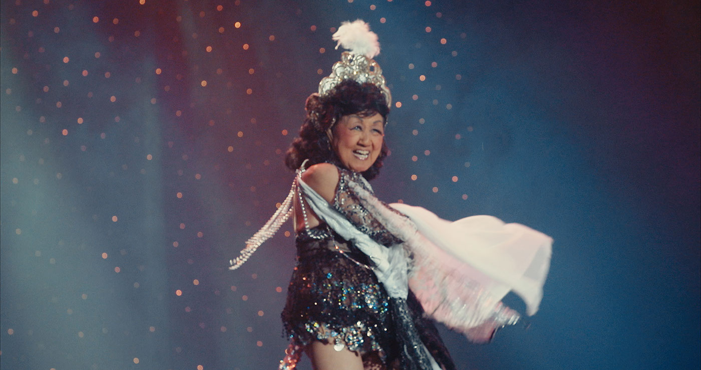 Coby Yee – 女人世界